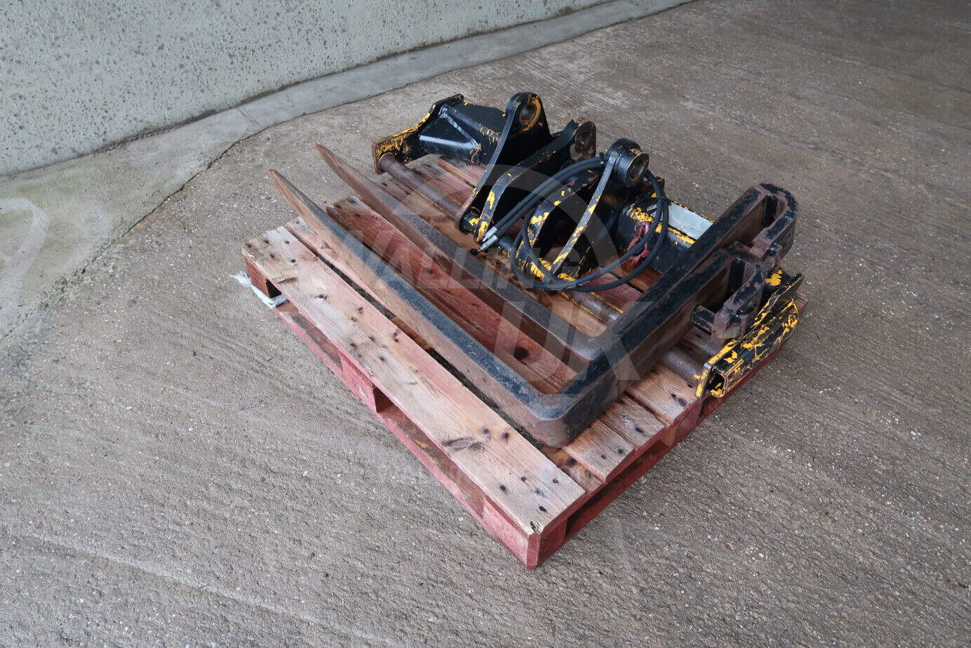 JCB/MERLO HEADSTOCK - Walling UK